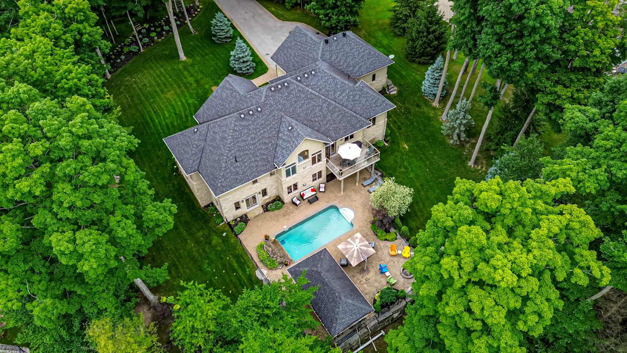 For Sale: 32 Gallagher Crescent, Midhurst, ON (S12341362) - Peggy Hill ...